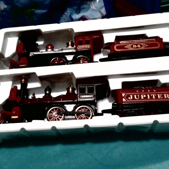 Readers Digest | Art | Vintage Jupiter No 84 Toy Train Lot By High ...